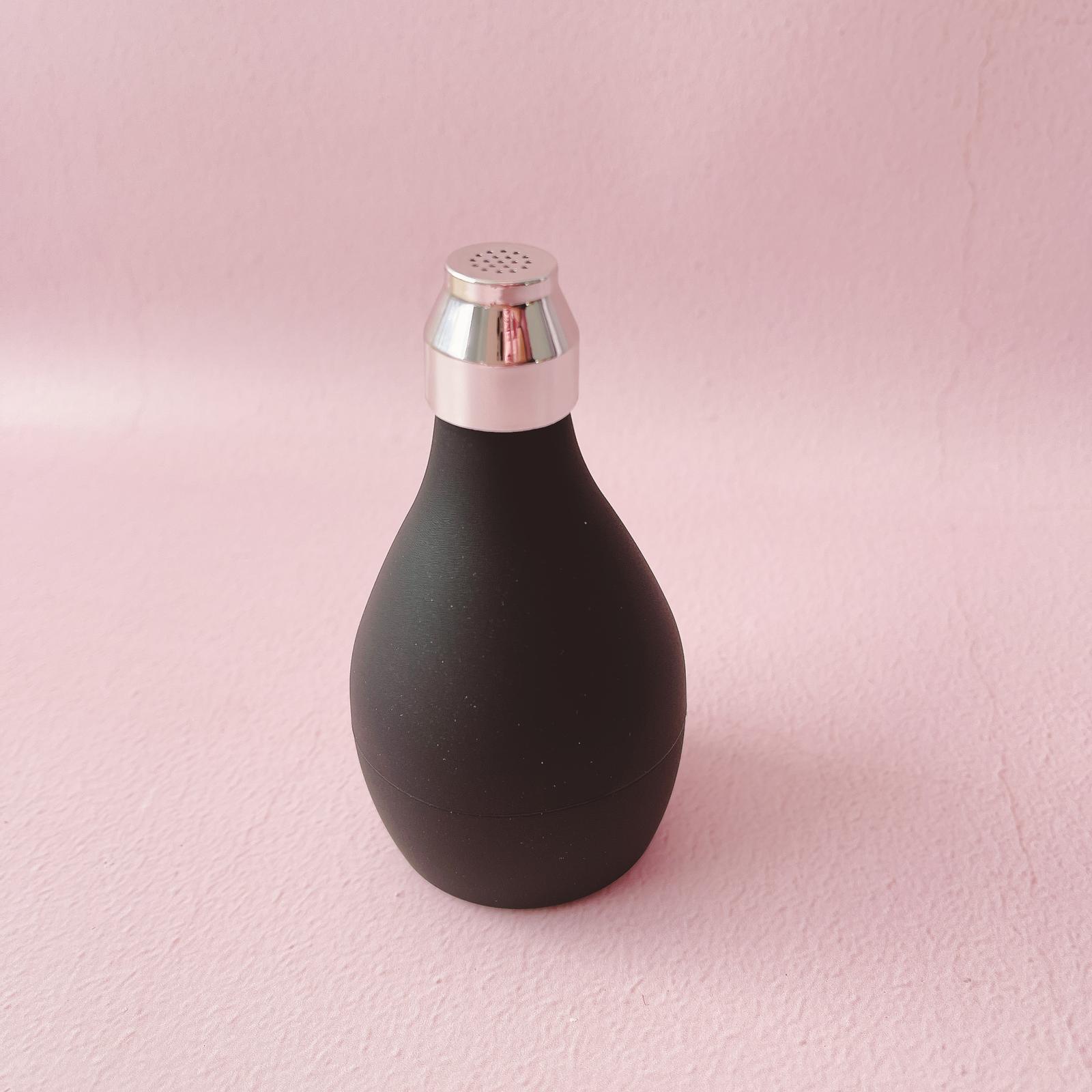 More Dust Puffer as Seen with Moreish Russian Marshmallows – Moreish Cakes