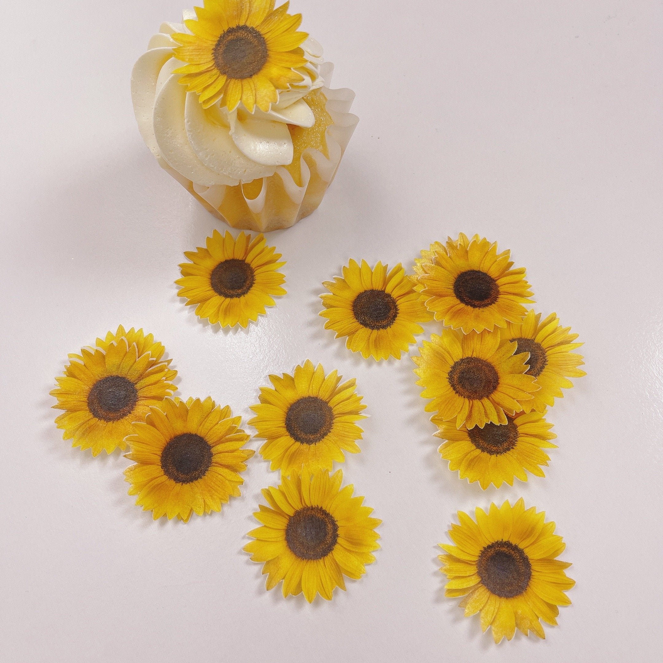 More Wafer Edible Sunflowers - Pack of 24 – Moreish Cakes
