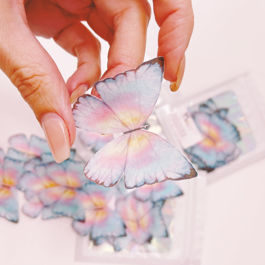 Wafer Paper Butterflies Pandora Packs of 24 – Moreish Cakes